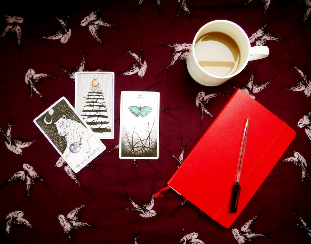 Top ten tarot spreads for you to try - Little Red Tarot